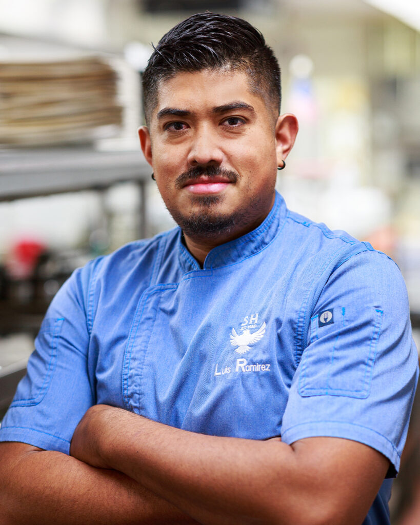 Red Tail Bar & Grill: Fun Dining in San Diego